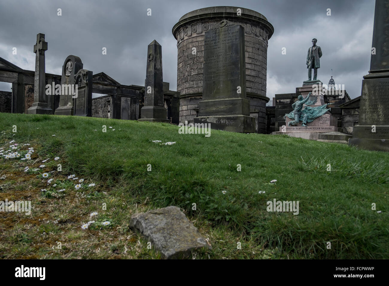 Old burial vault hi-res stock photography and images - Alamy