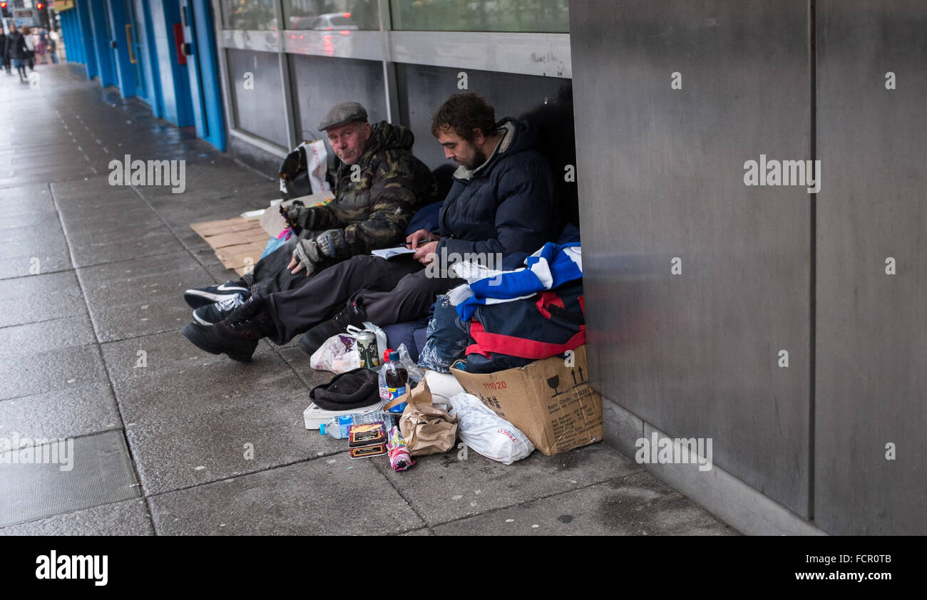 Homeless streets hi-res stock photography and images - Alamy