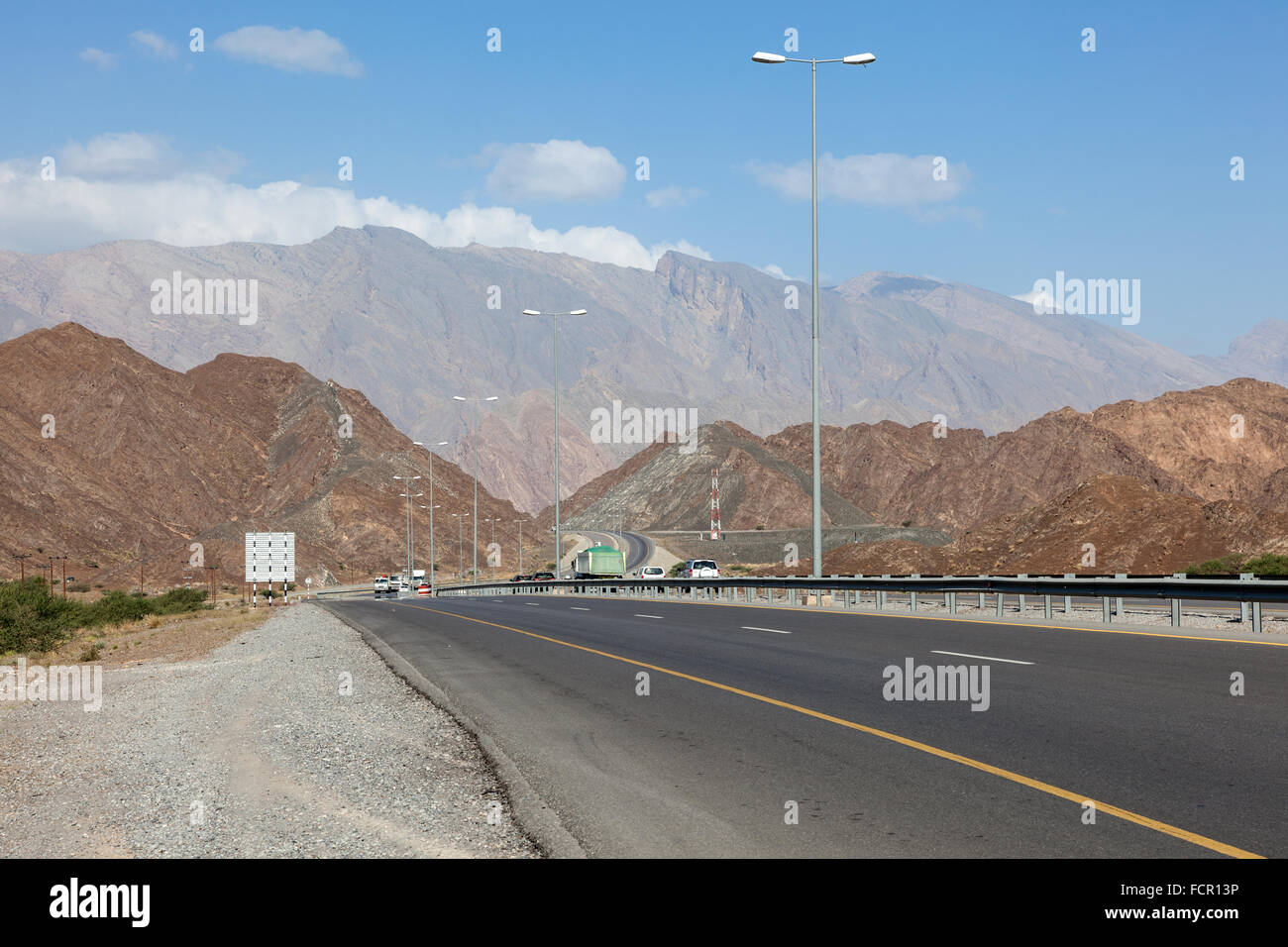 Highway number 15 road from Muscat to Nizwa. Sultanate of Oman, Middle ...