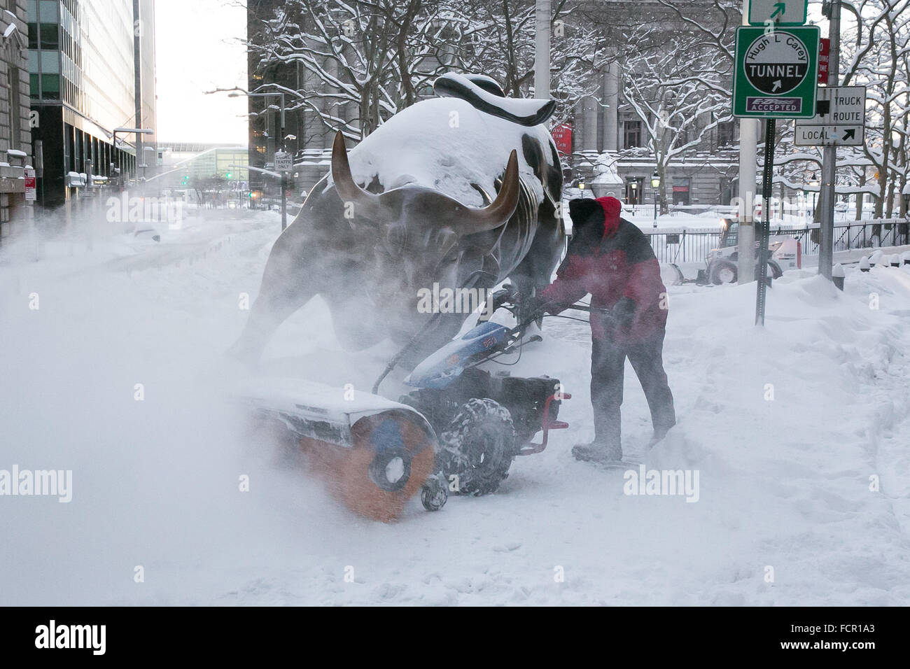 New York, New York, USA. 24th Jan, 2016. Snow is removed from Wall ...