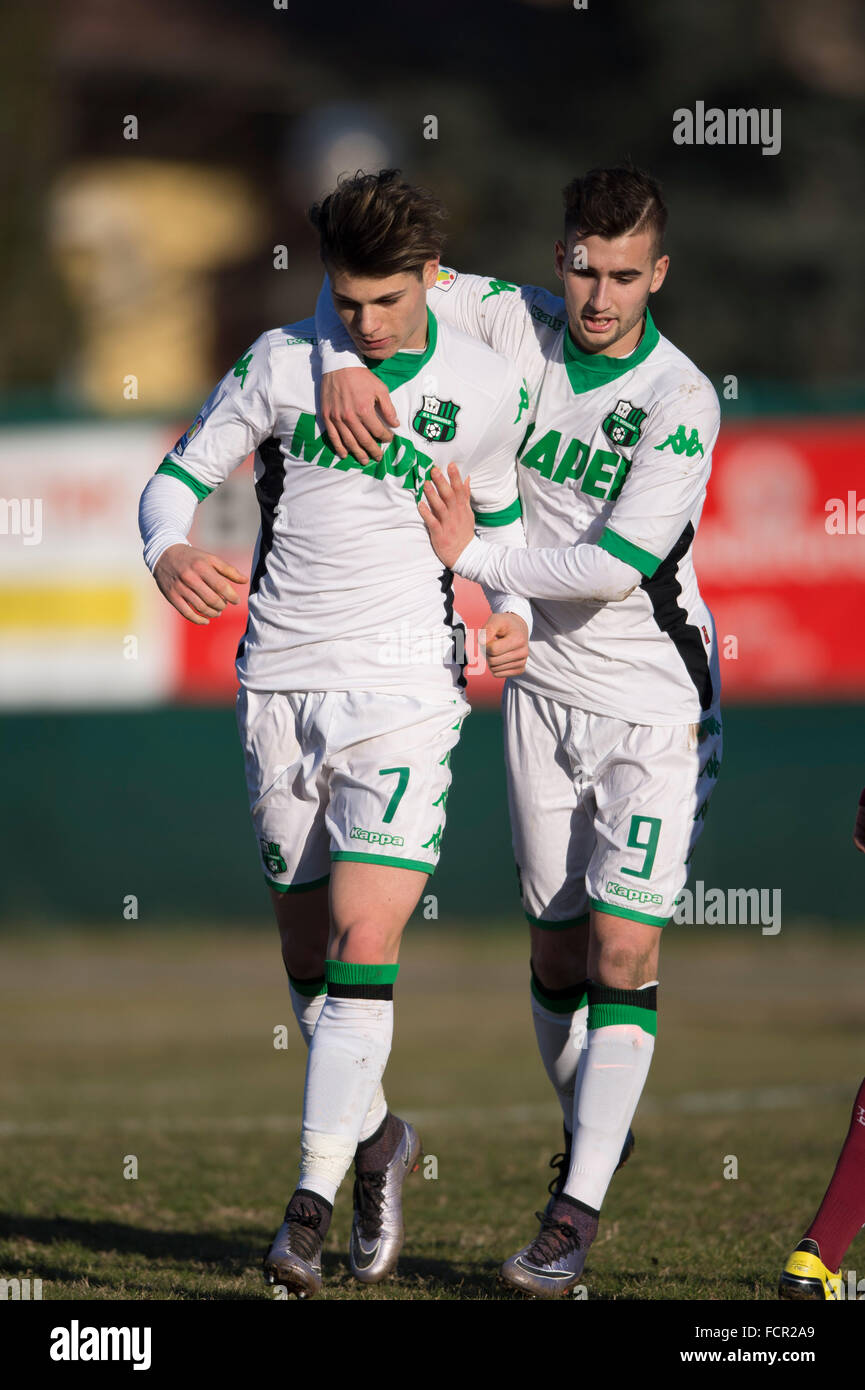 Reggio Emilia, Italy. 16th Jan, 2016. (L-R) Nicholas Pierini, Nicolo ...