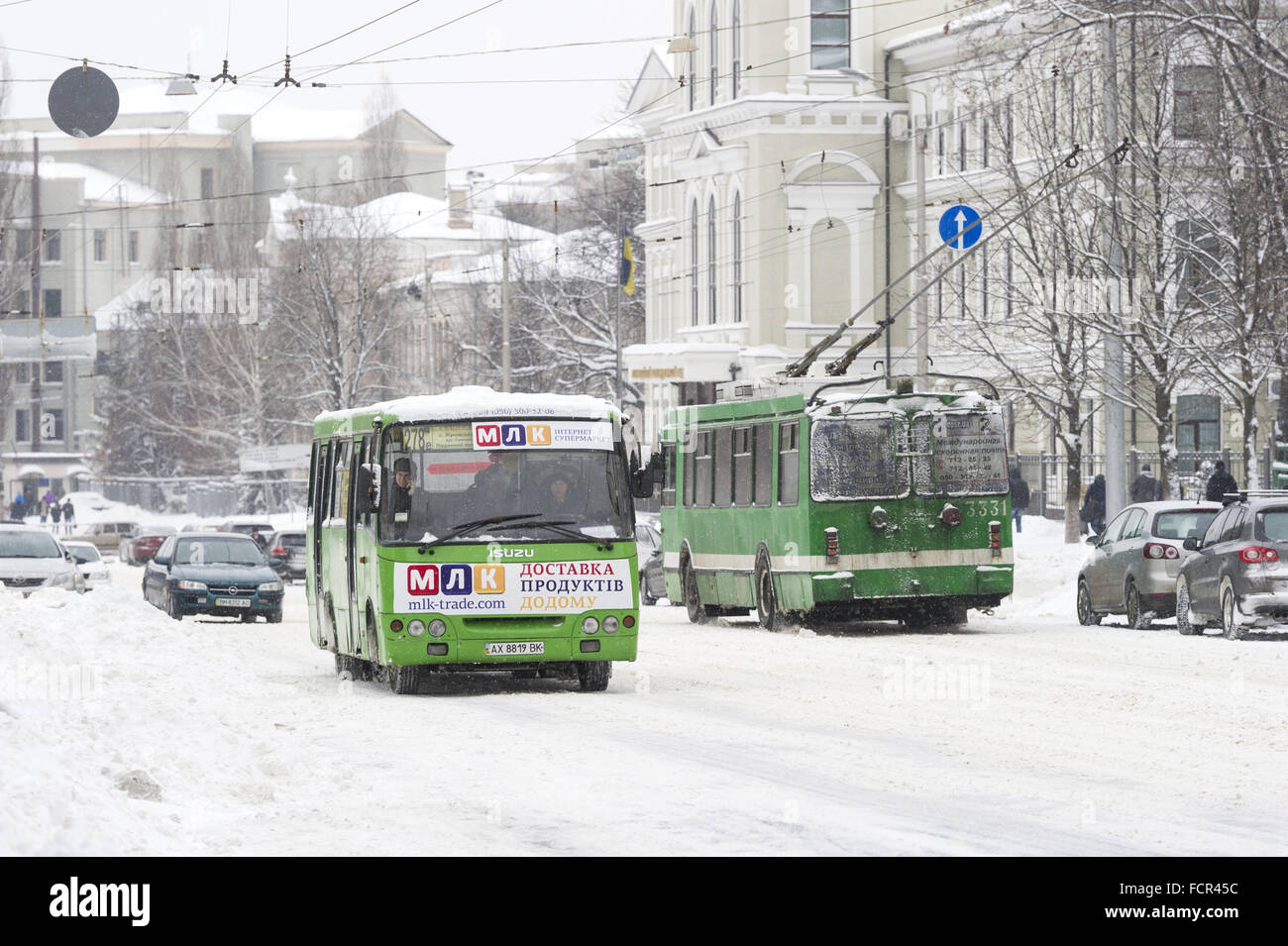 Trolley buses hi-res stock photography and images - Alamy