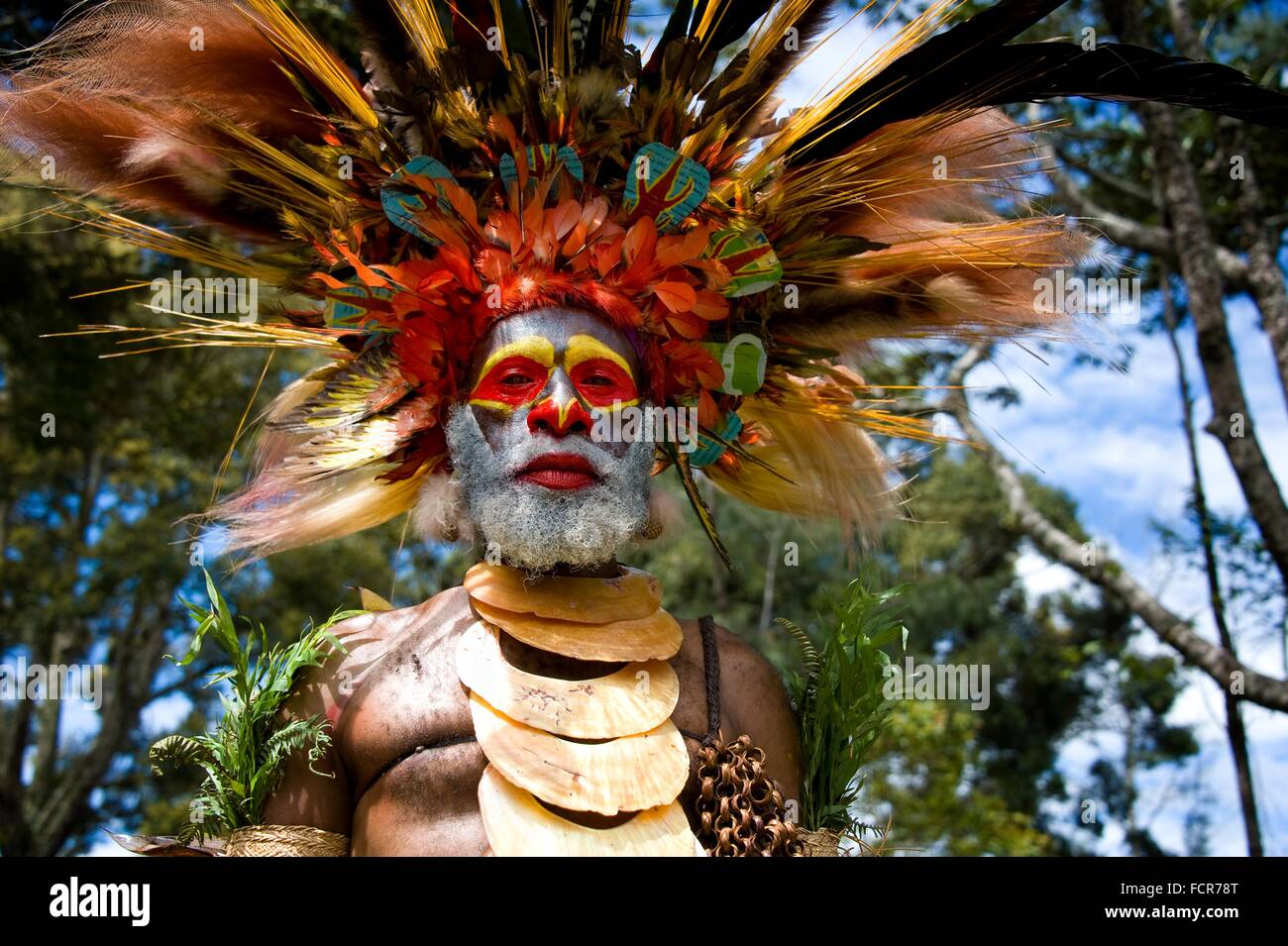 A tribesman during celebration of Highland tribes at the Mount Hagen ...