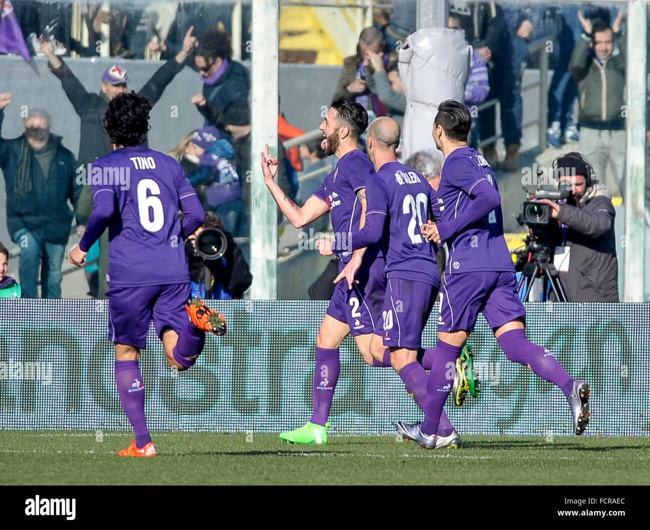 Florence, Italy. 24th Jan, 2016. Gonzalo Rodriguez (second from left ...