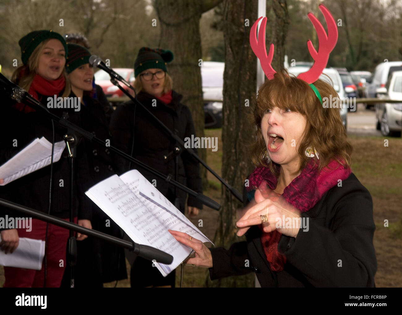 Woman conducting local little choir hi-res stock photography and images ...