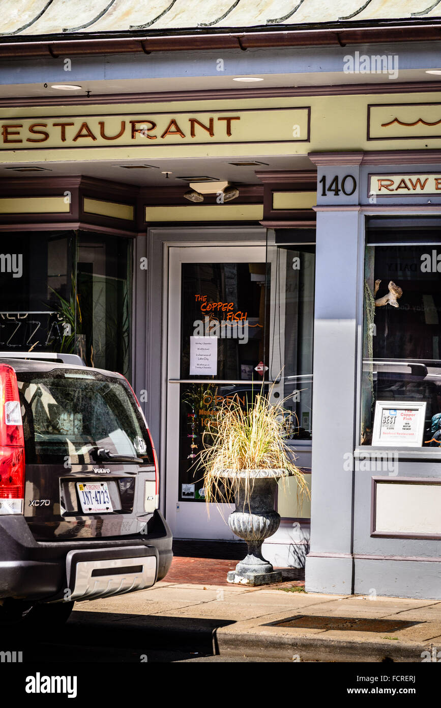 Copper fish restaurant 140 east hi-res stock photography and images - Alamy