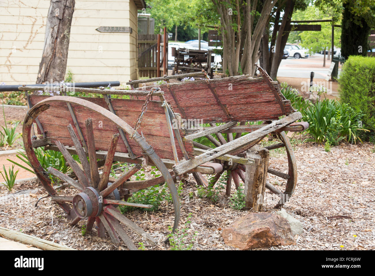 Horse drawn timber wagon hi-res stock photography and images - Alamy