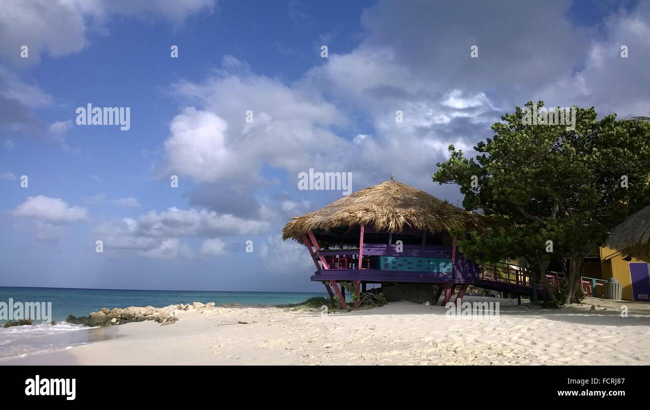 Beach Hut at the Tamarijn Aruba Beach Resort Stock Photo - Alamy