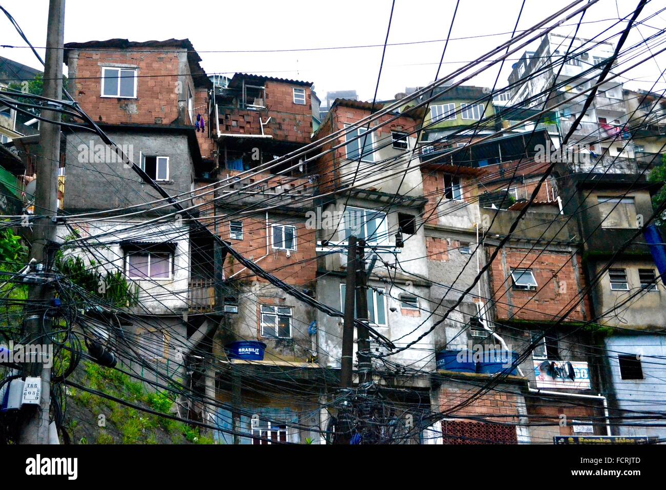 Stacked life in the favela Stock Photo - Alamy