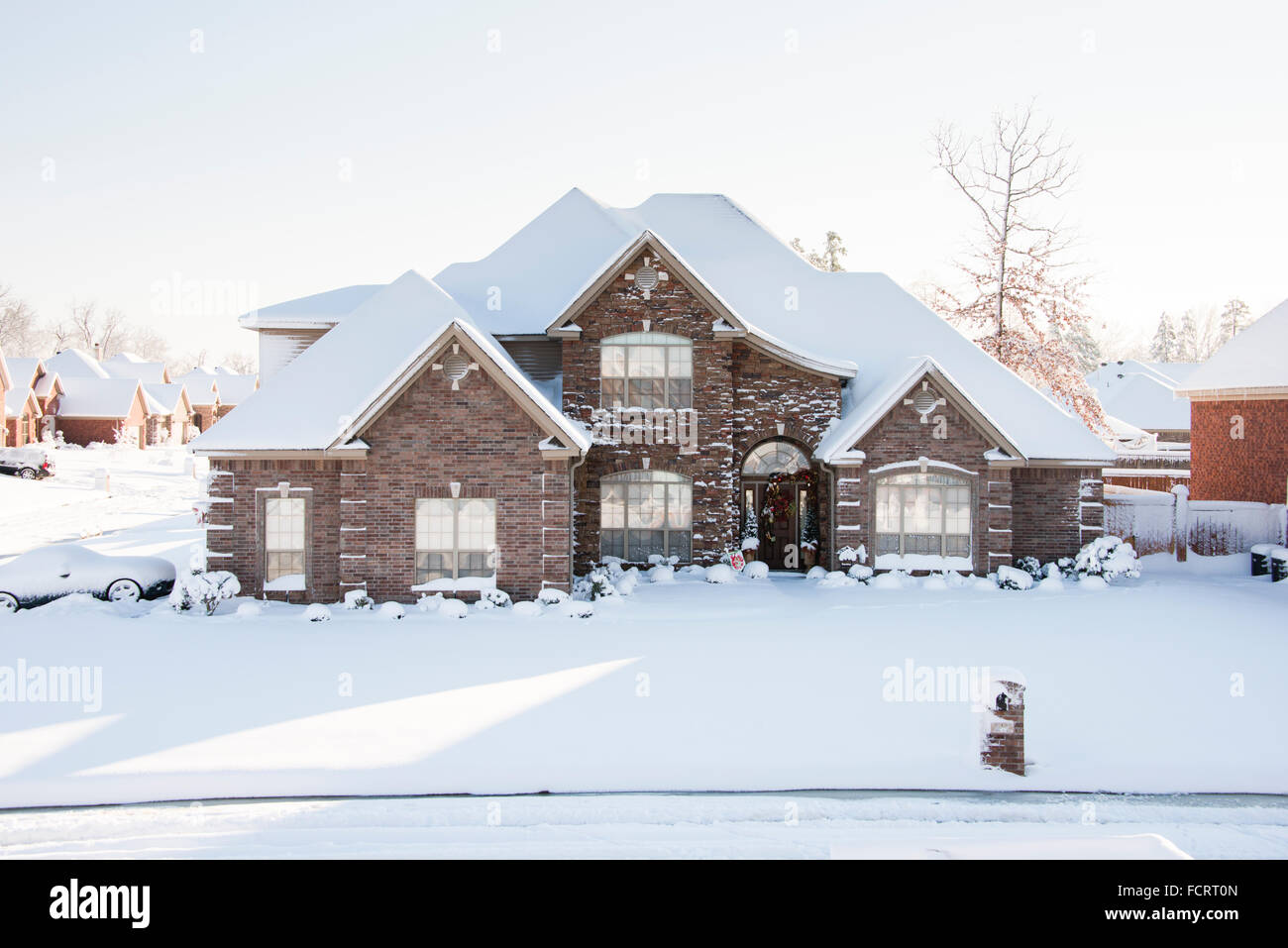 American suburban house in snow, Arkansas, USA Stock Photo - Alamy