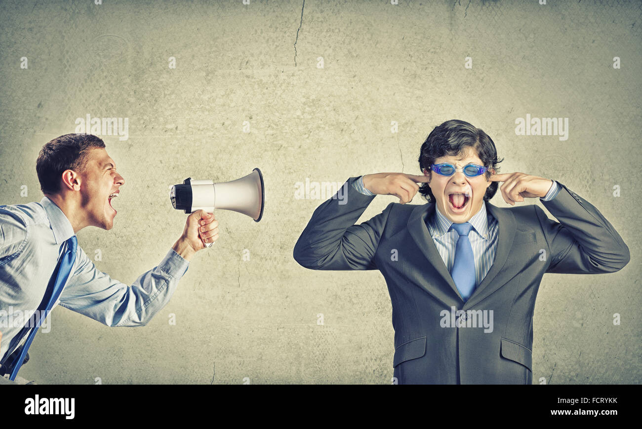 Furious young woman screaming hi-res stock photography and images - Alamy