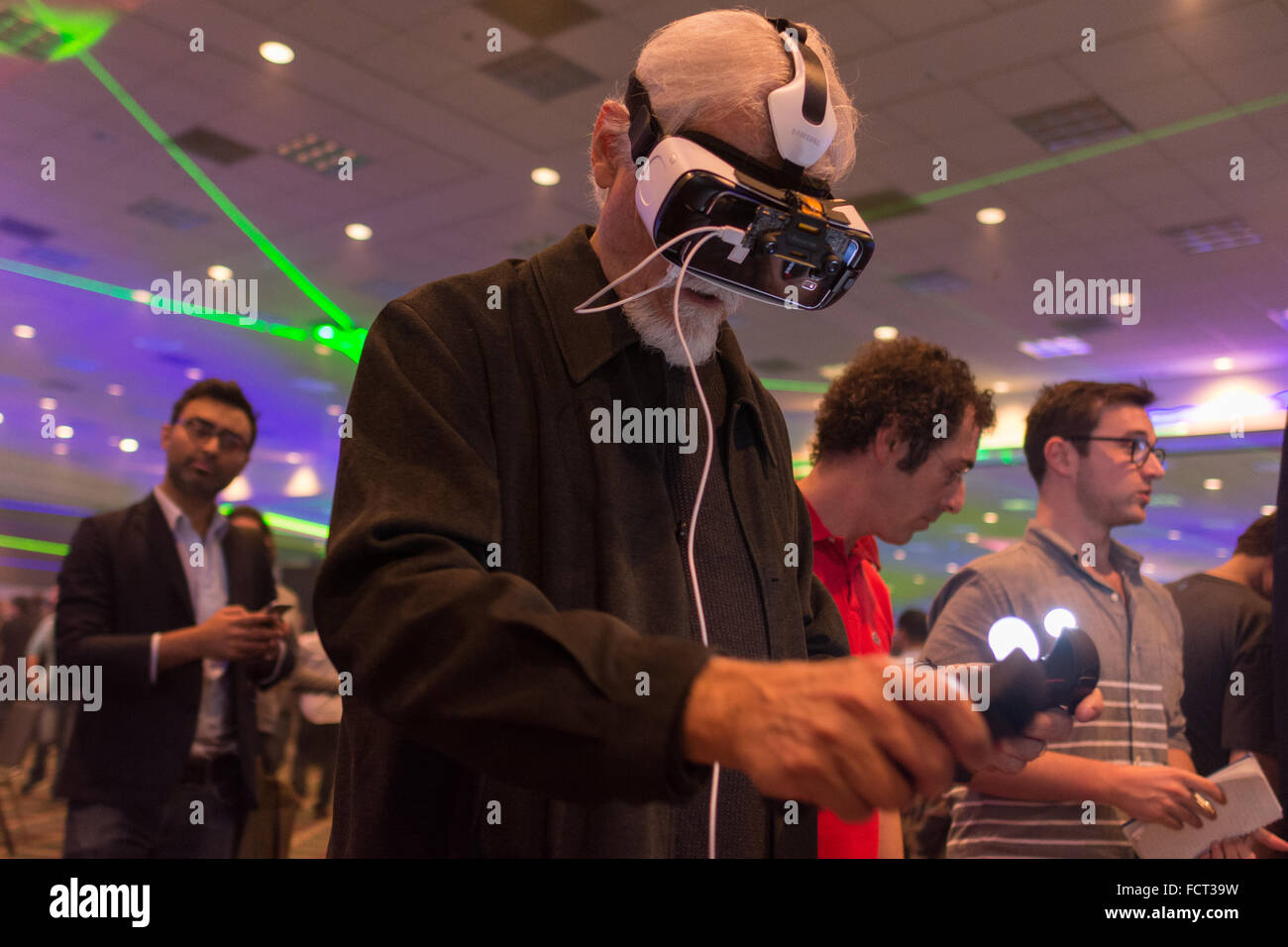 Los Angeles, USA - January 23, 2016: Man tries virtual reality Samsung ...