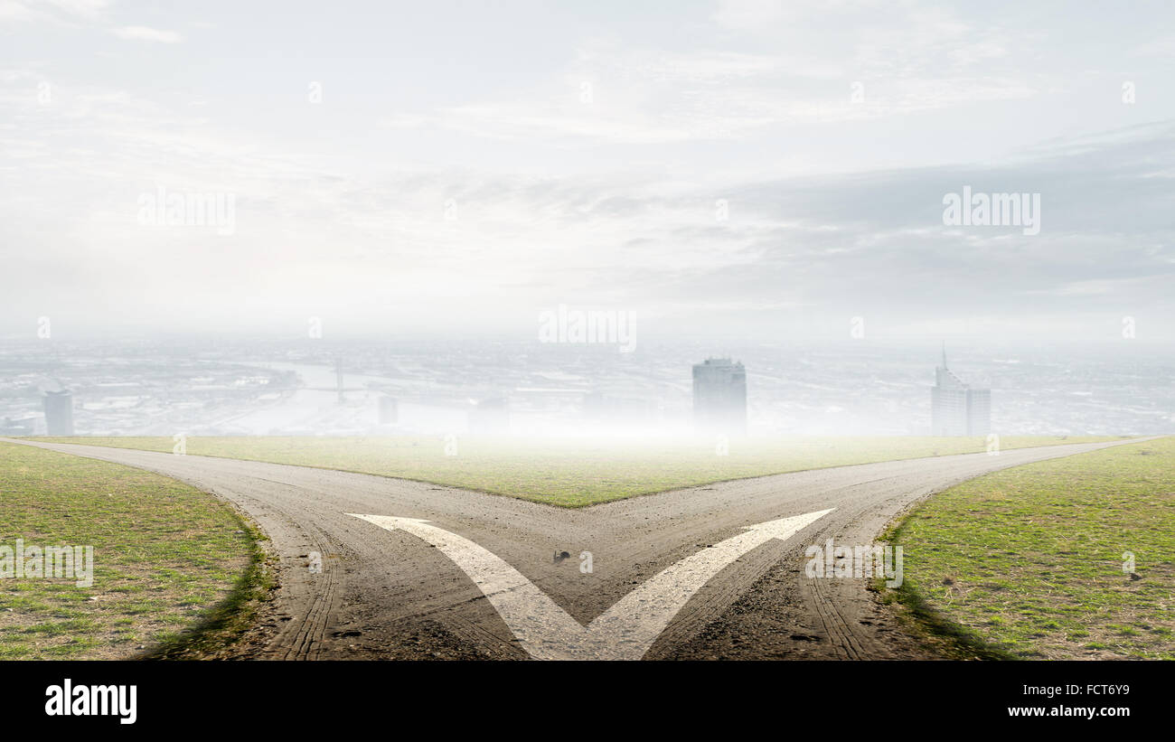Concept of choice with crossroads spliting in two ways Stock Photo - Alamy