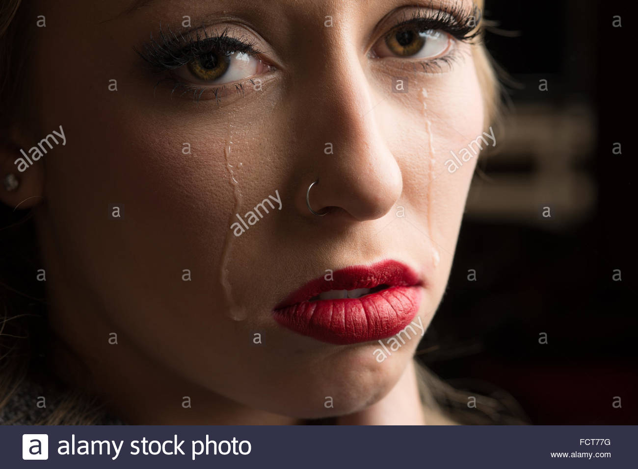 Bad News Cry Woman High Resolution Stock Photography and Images - Alamy