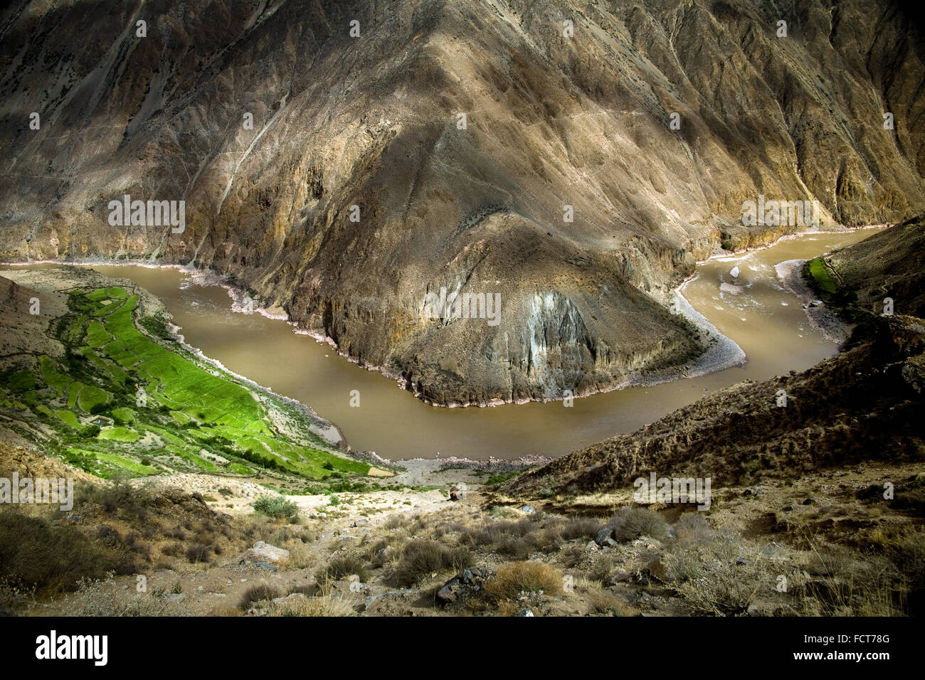 Lancang River Grand Canyon Stock Photo - Alamy