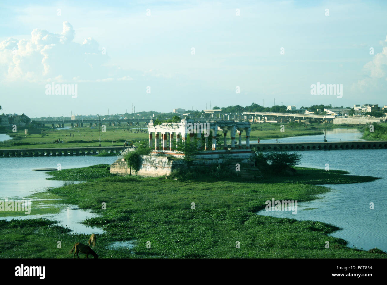Vaigai River Madurai Tamil Nadu India Stock Photo - Alamy