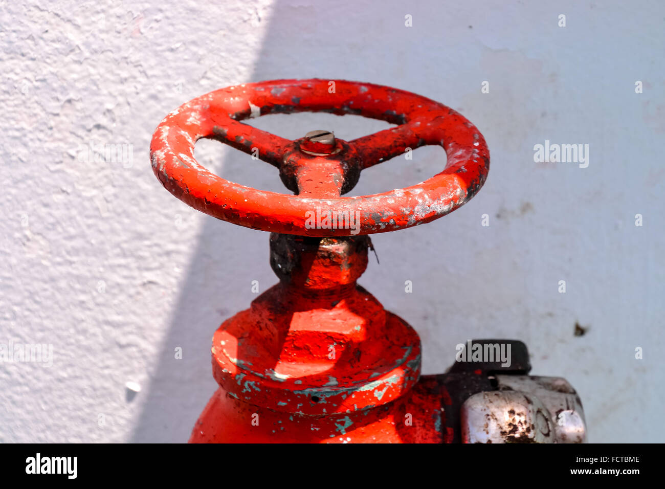 Metal Water Faucet Stock Photo - Alamy