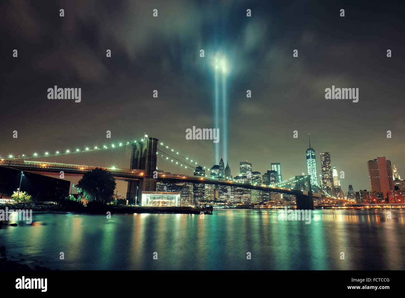 New York City downtown Brooklyn Bridge and september 11 tribute at ...