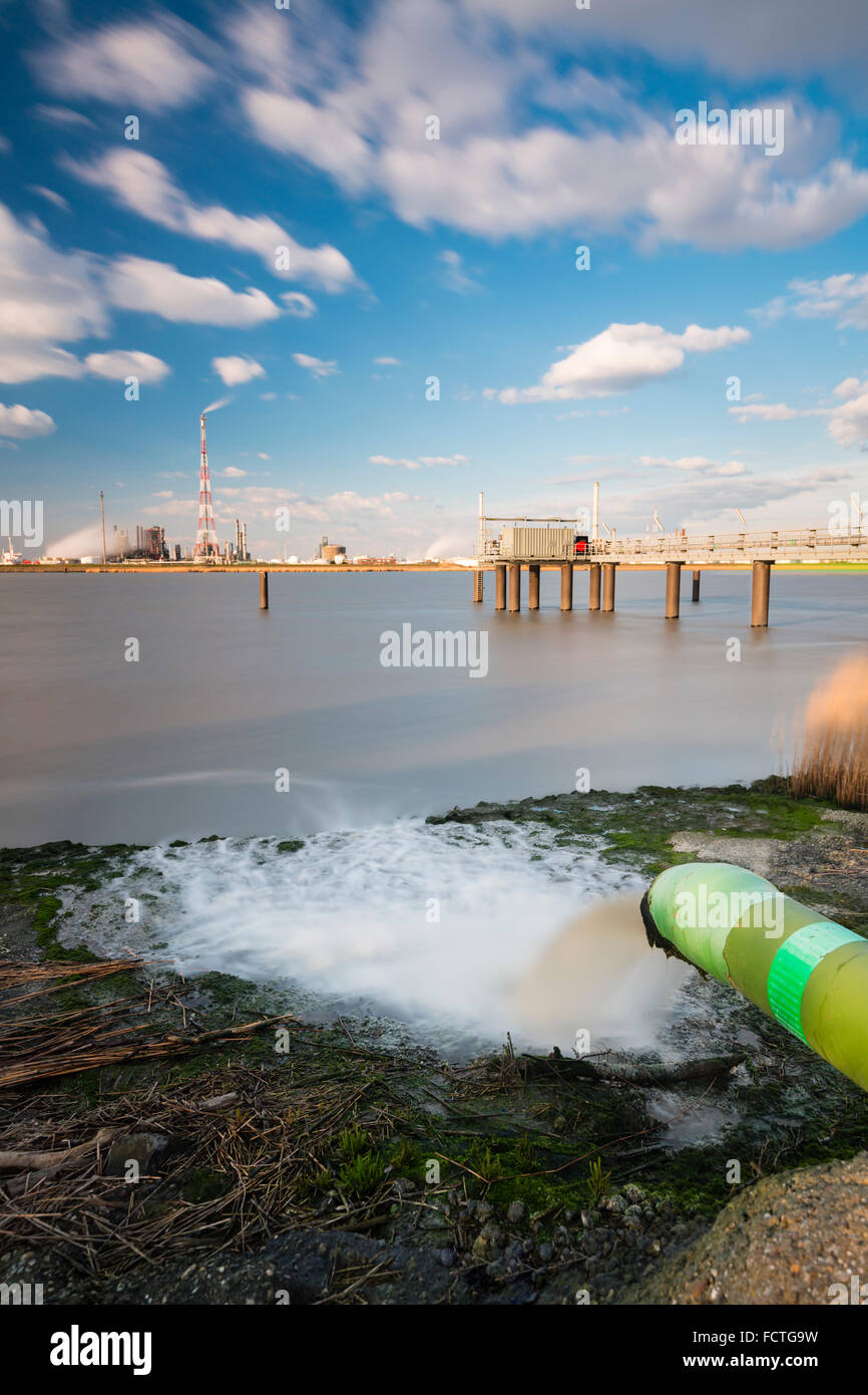 The pipe of port hi-res stock photography and images - Alamy