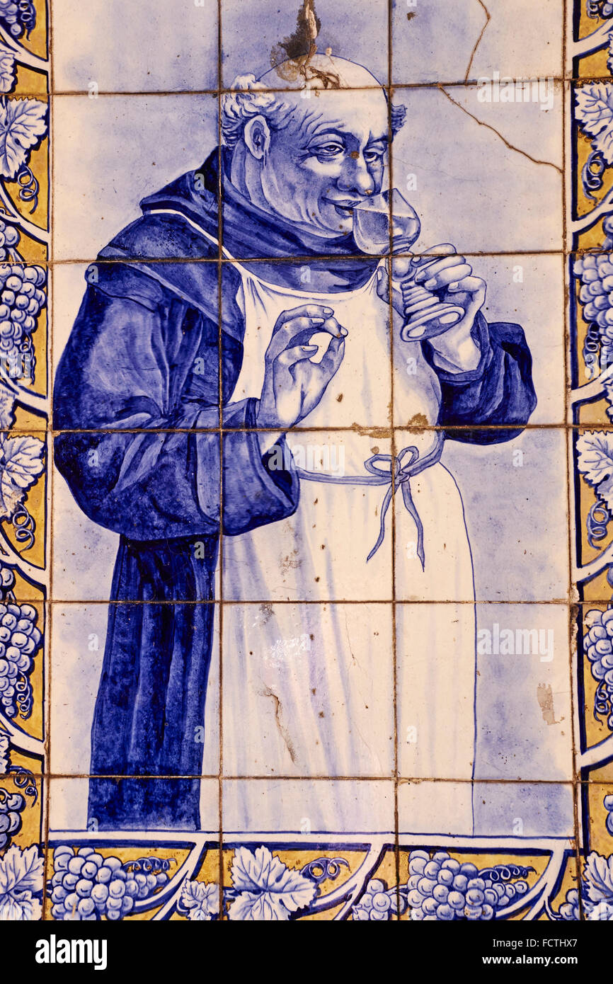Azulejo tile lisbon hi-res stock photography and images - Alamy