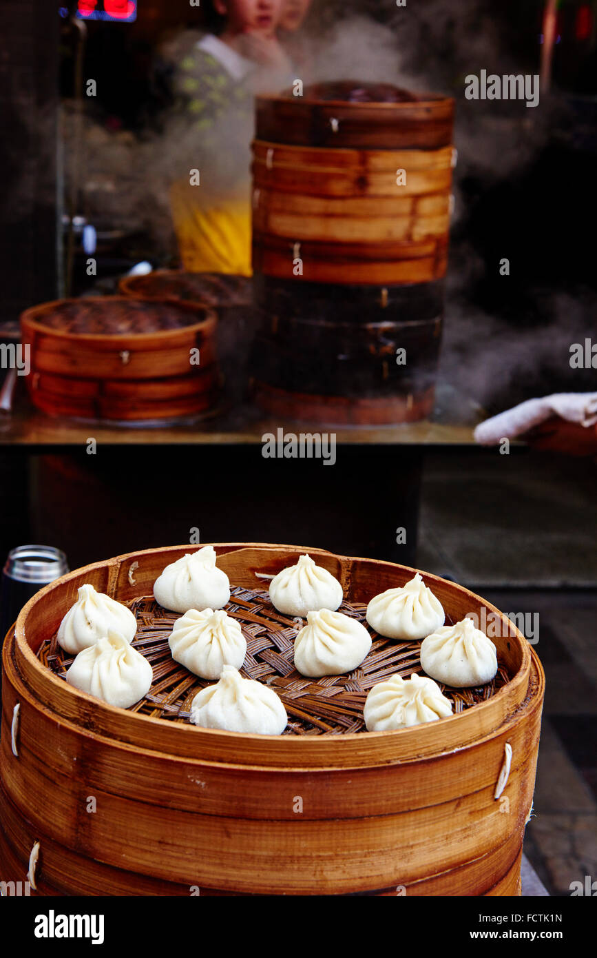 Ravioli hi-res stock photography and images - Alamy