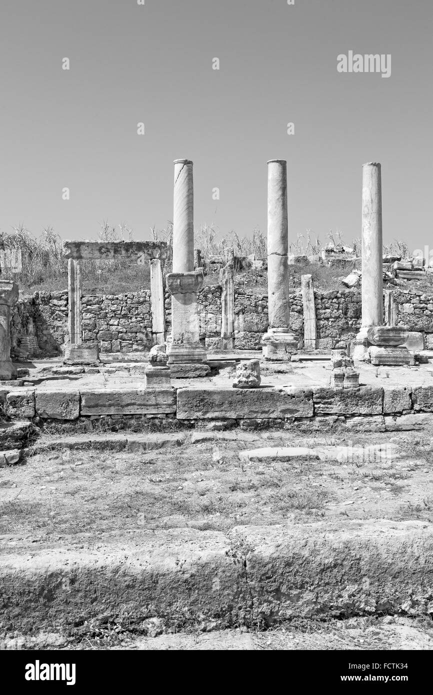 old construction in asia turkey the column and the roman temple Stock ...