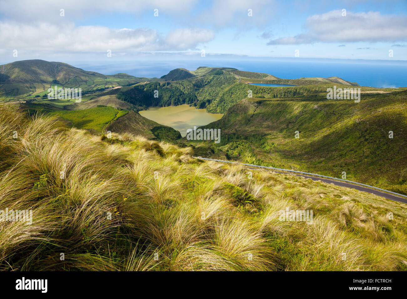Lagoa Funda e Lagoa Rasa, Ilha das Flores, Açores , Portugal Two ...