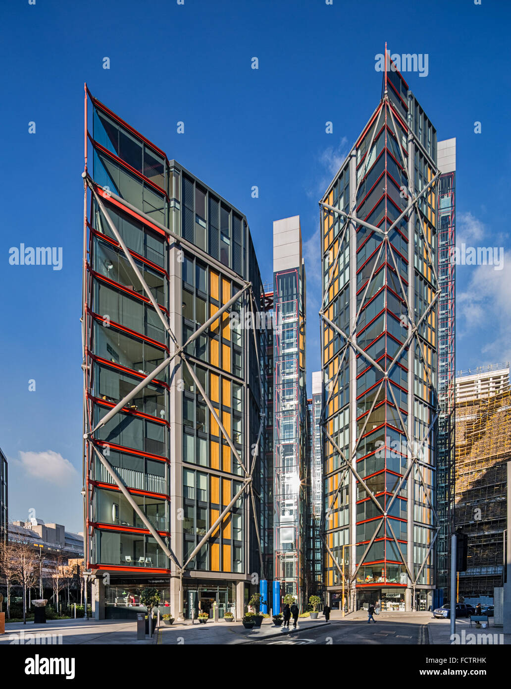 Neo Bankside Apartments designed by Rogers Stirk Harbour + Partners and ...