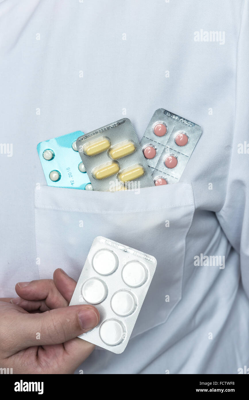 Tablets medicine for people's health to heal diseases Stock Photo - Alamy