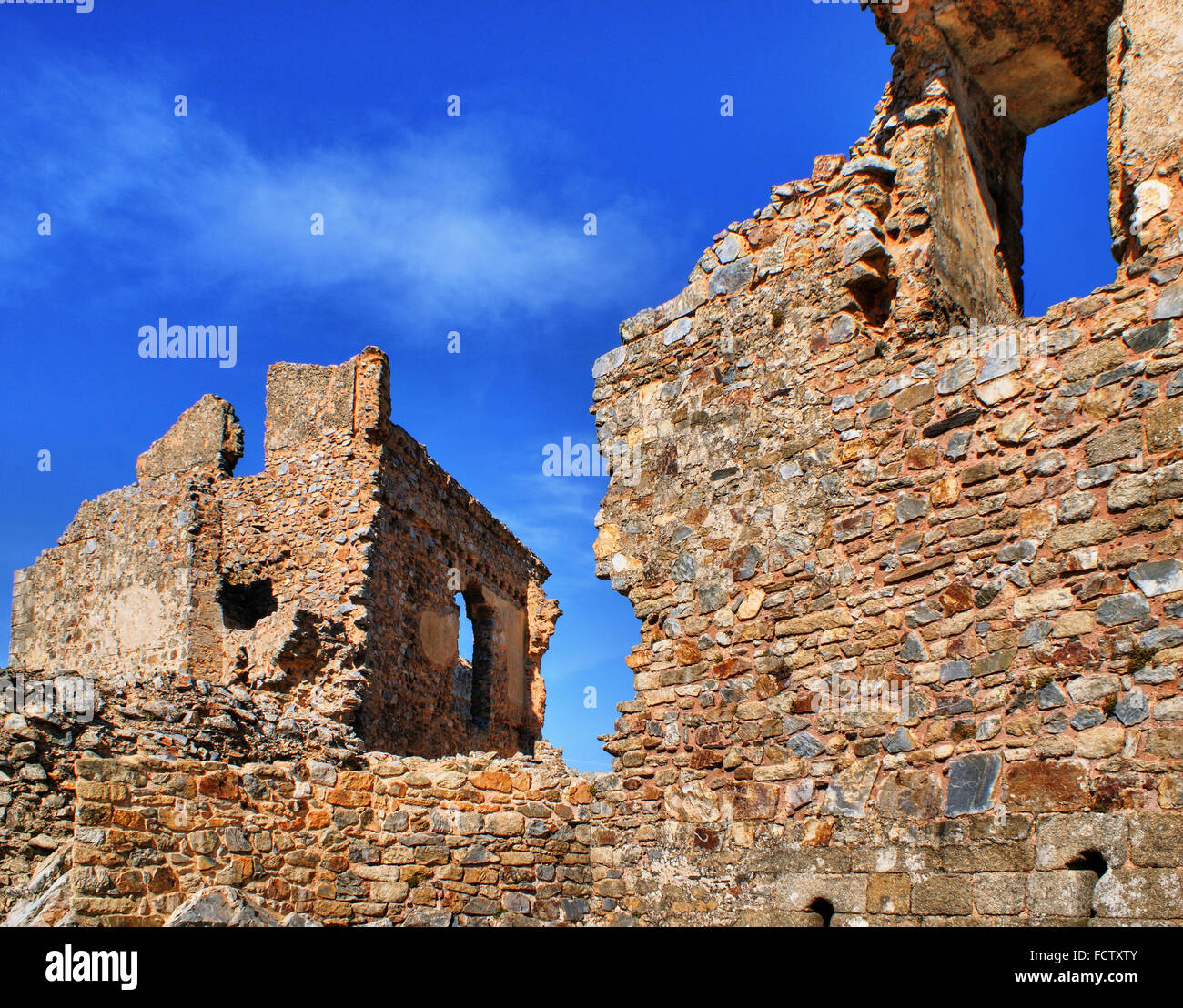 Castelo de moura hi-res stock photography and images - Alamy