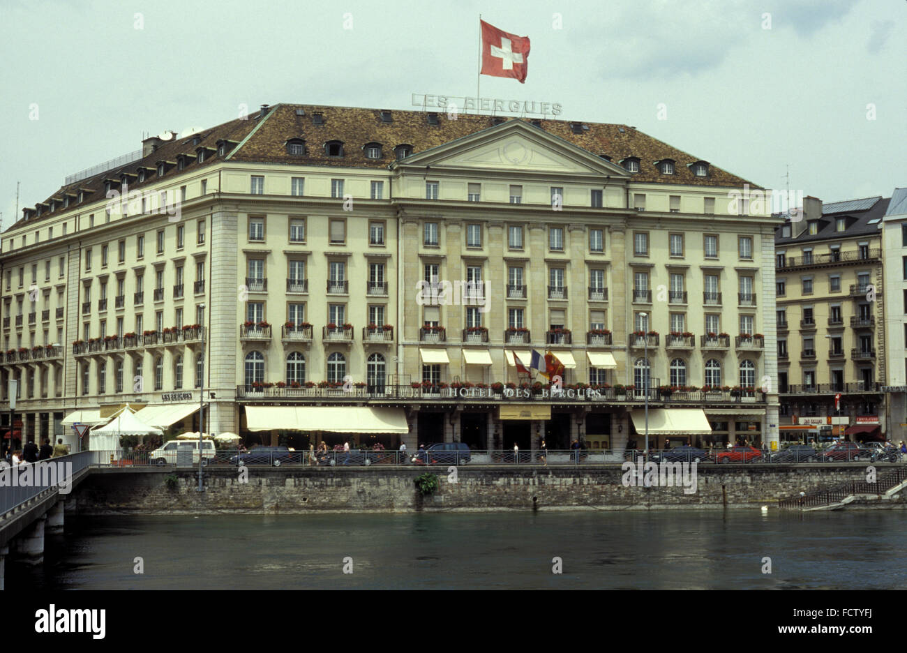 CHE, Switzerland, Geneva, Hotel des Bergues at Lake Geneva. CHE ...