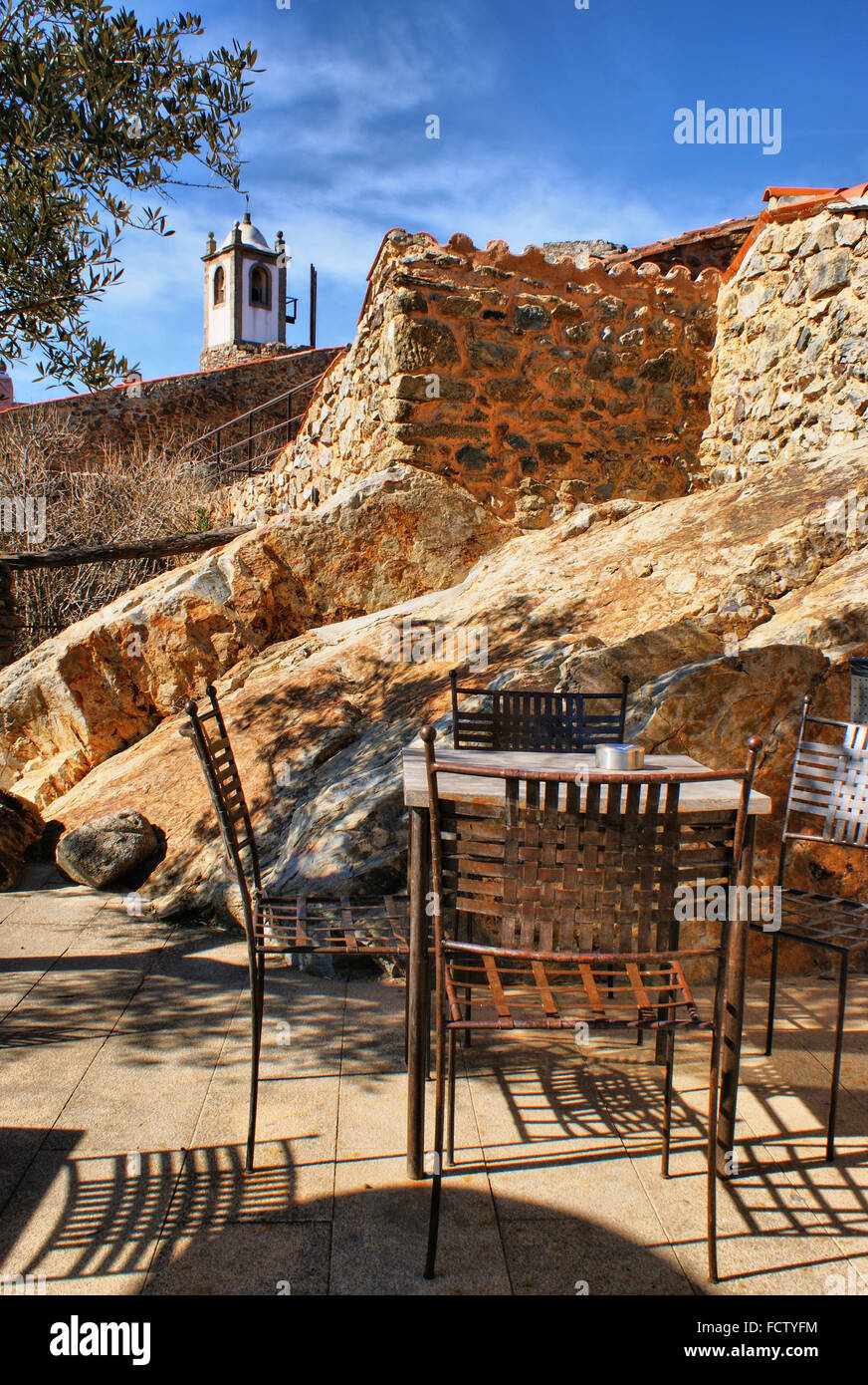 Castelo rodrigo castle hi-res stock photography and images - Alamy