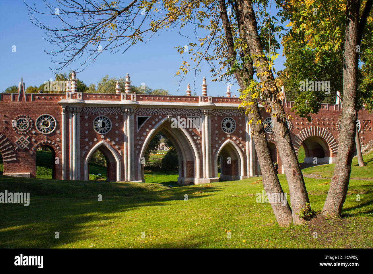 Bridge over ravine hi-res stock photography and images - Alamy