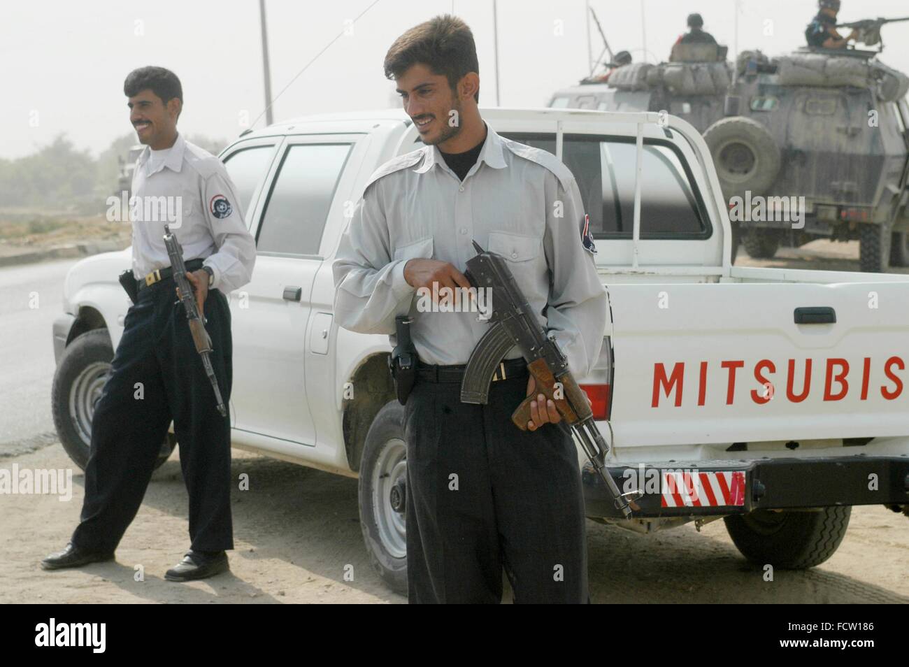 New reconstituted Iraqi police after the 2003 war, checkpoint on the ...