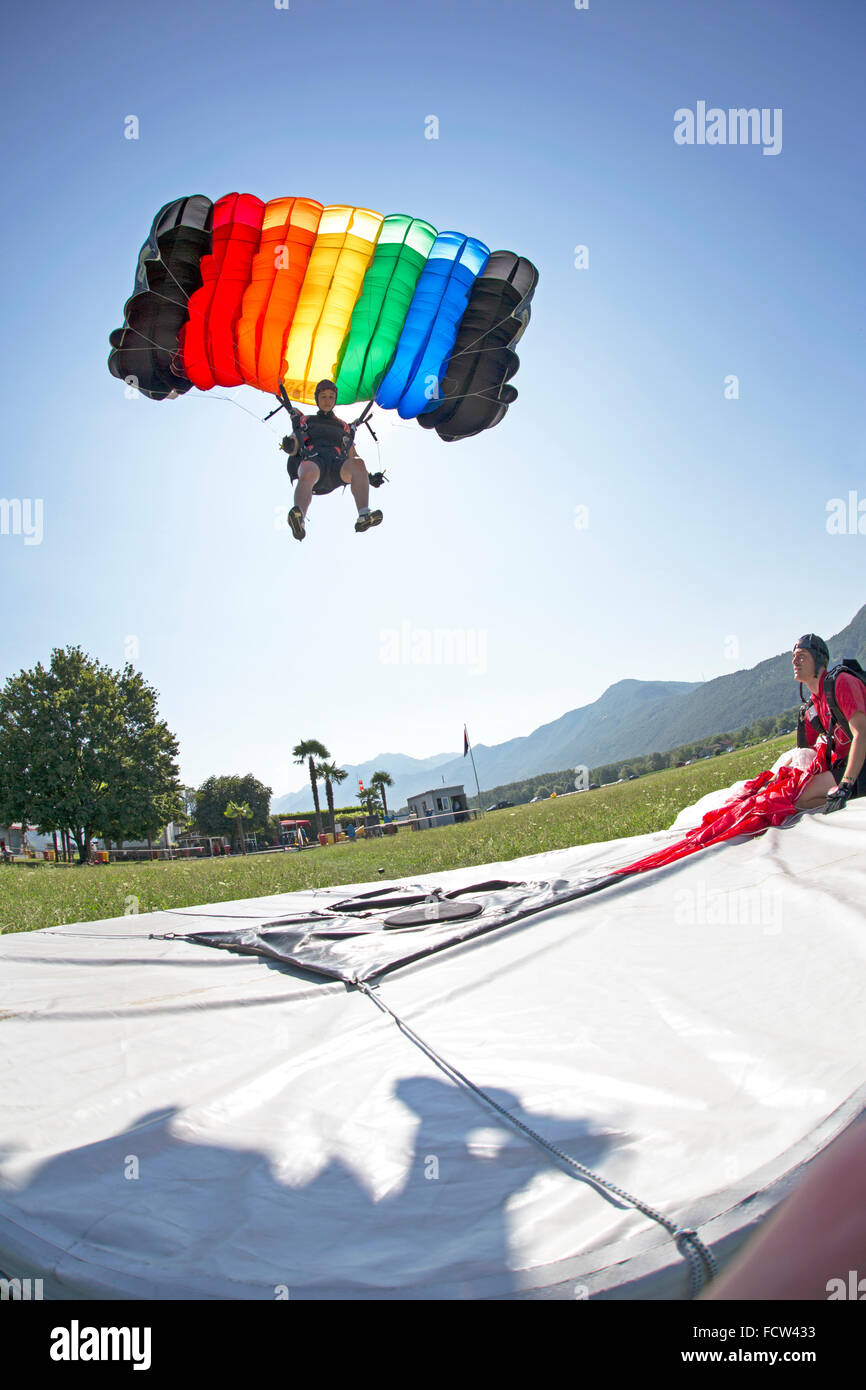 Landing foot hi-res stock photography and images - Alamy