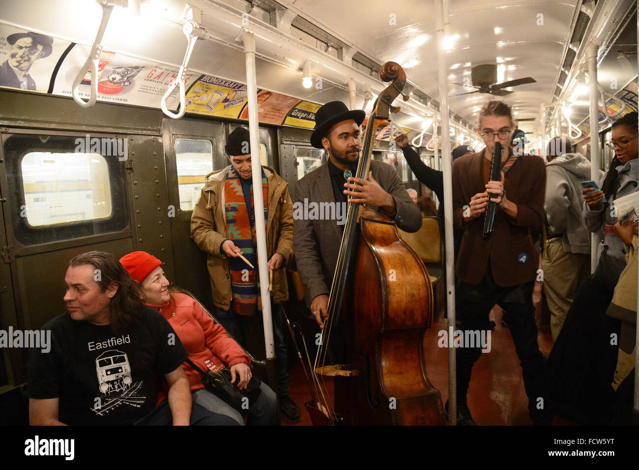 Mta transit museum hi-res stock photography and images - Alamy