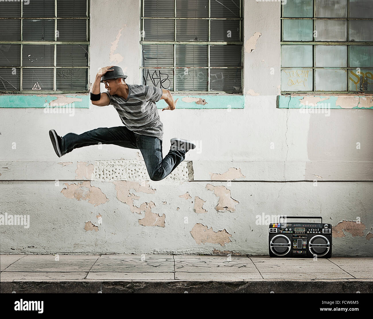 Karate kick hi-res stock photography and images - Alamy