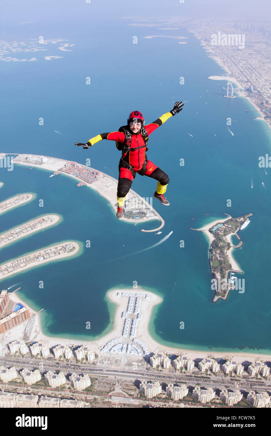 Dubai sky dive hi-res stock photography and images - Alamy