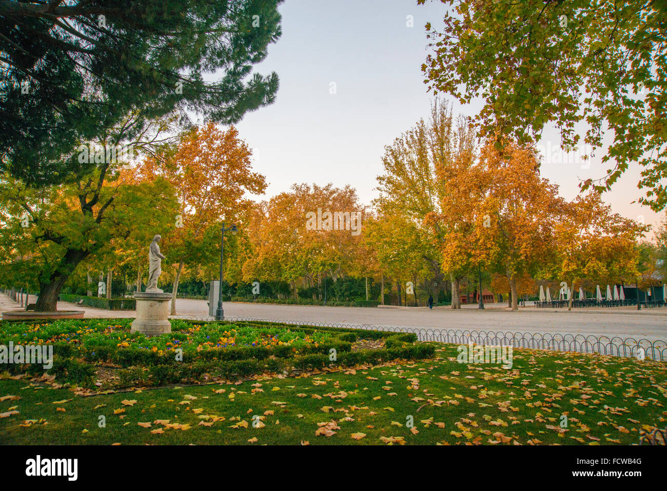 The Retiro park in Autumn. Madrid, Spain Stock Photo - Alamy