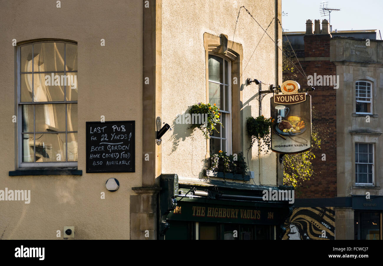 Highbury vaults bristol hi-res stock photography and images - Alamy