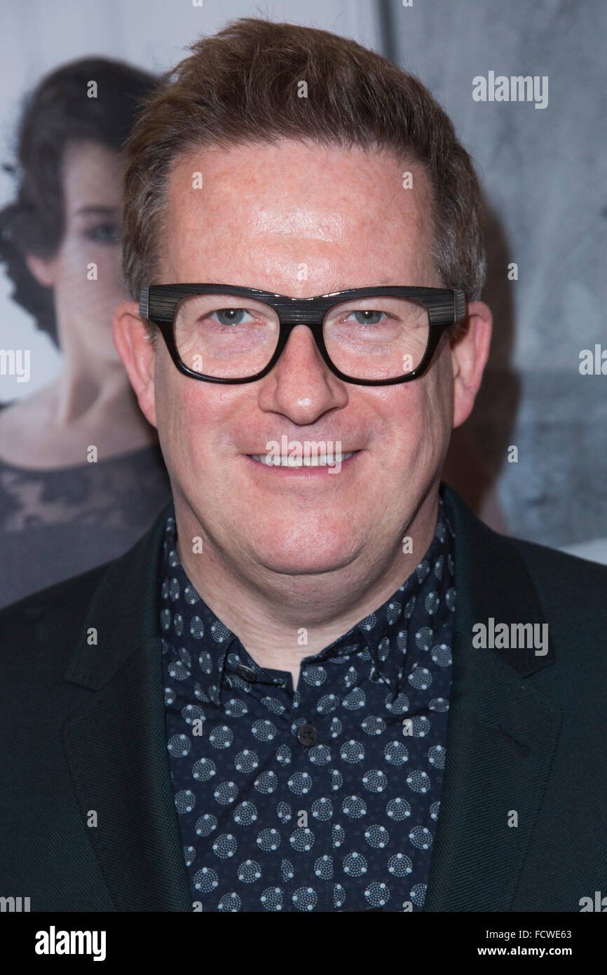 Matthew bourne hi-res stock photography and images - Alamy