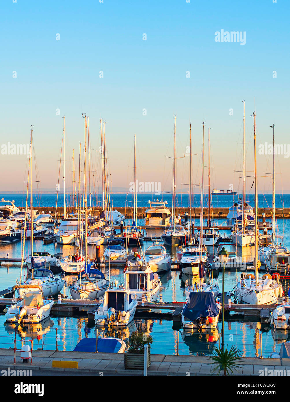 Cascais portugal hi-res stock photography and images - Alamy
