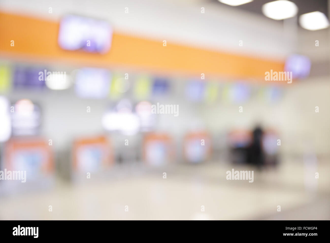 Airport counters hi-res stock photography and images - Alamy