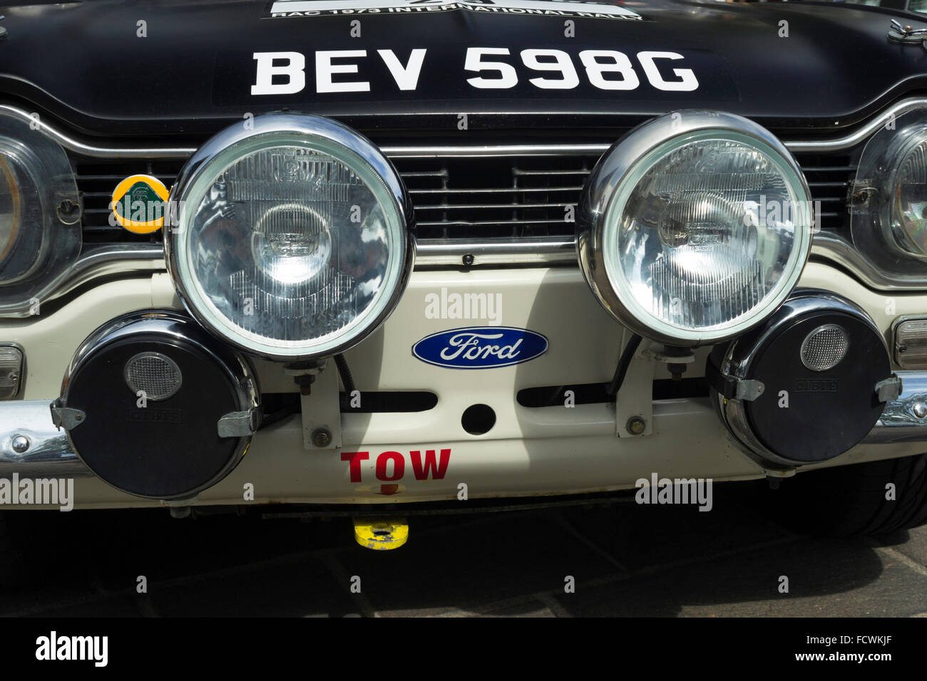 Ford escort front view hi-res stock photography and images - Alamy