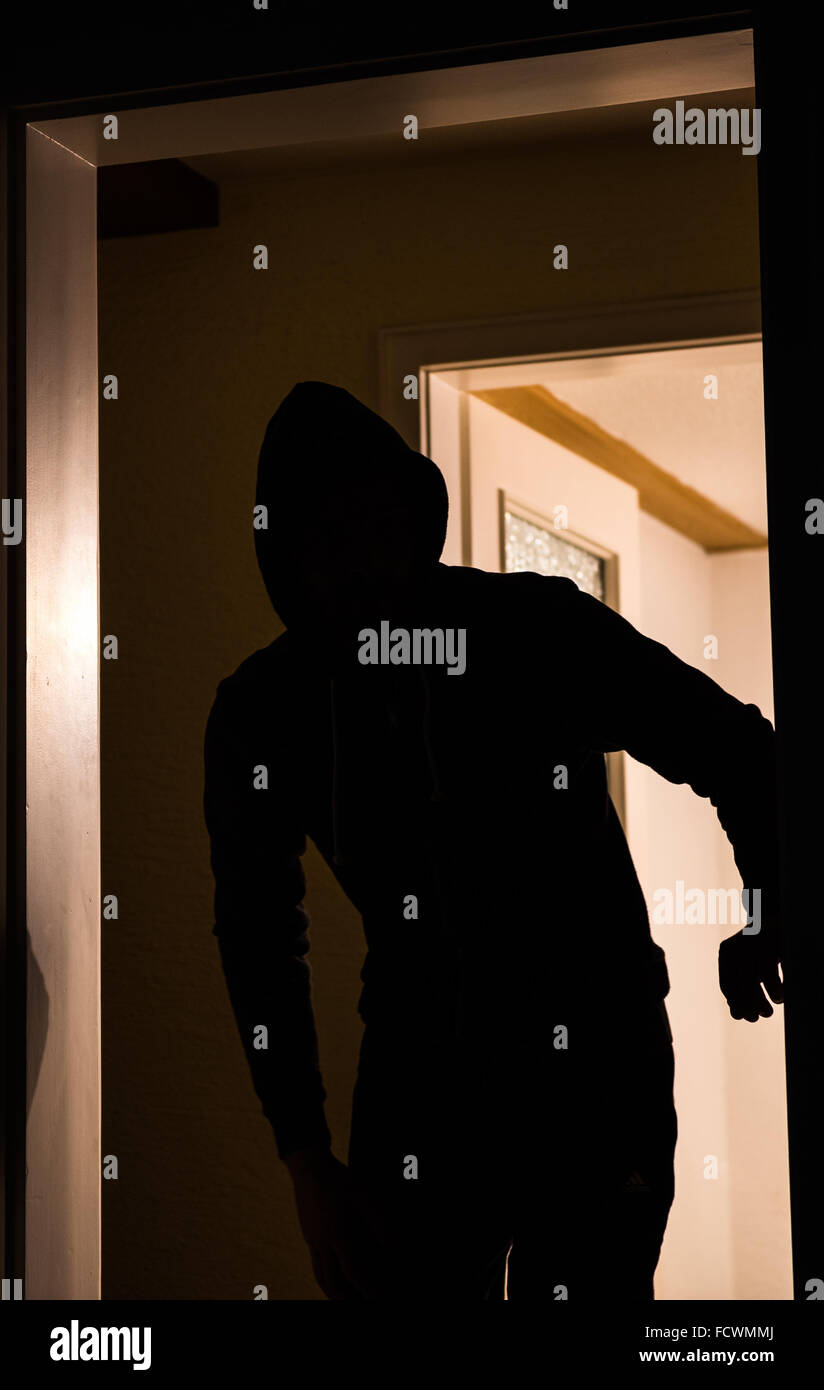 Aufsess, Germany. 19th Jan, 2016. ILLUSTRATION - The outline of a man ...