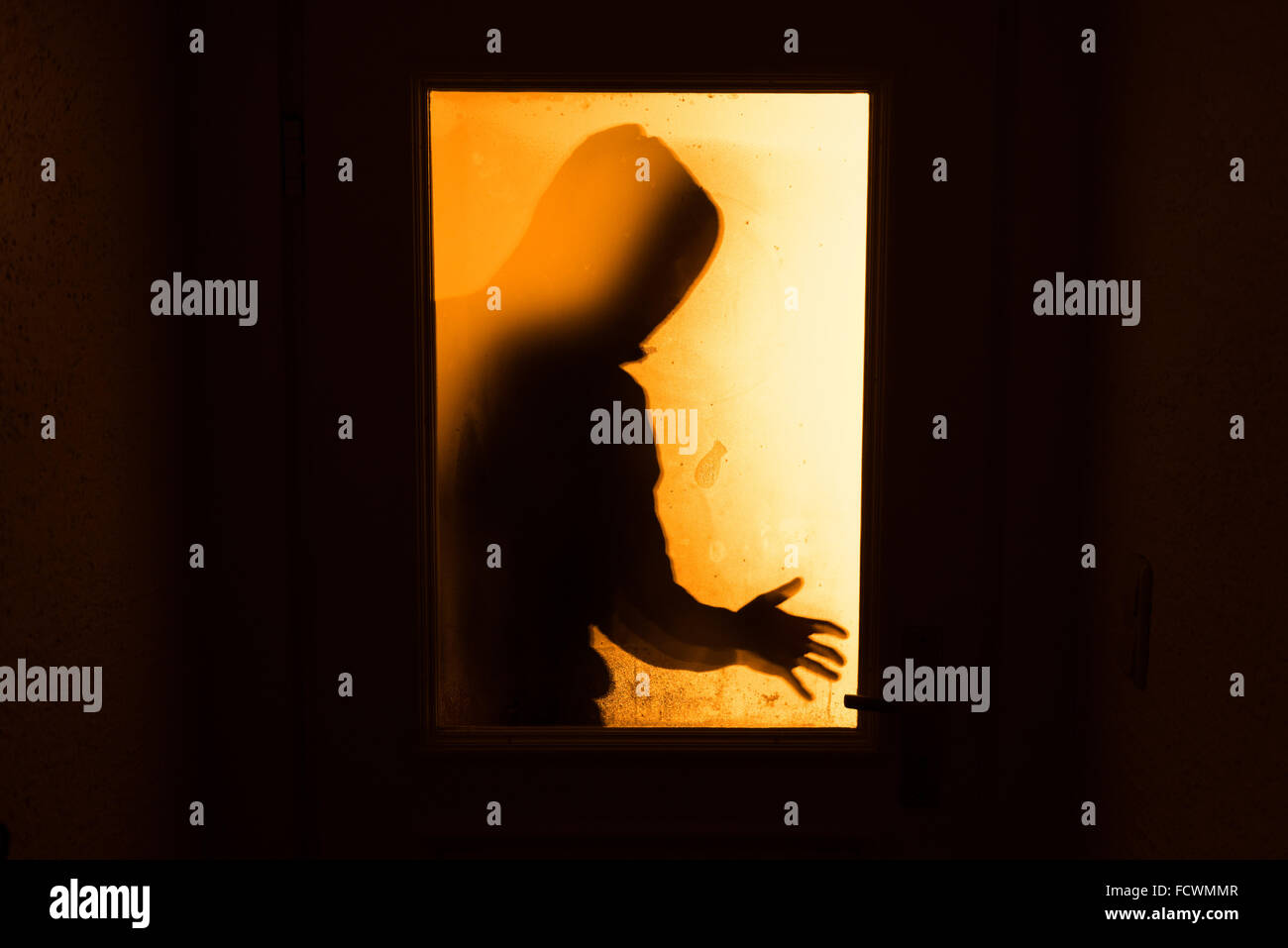 Aufsess, Germany. 19th Jan, 2016. ILLUSTRATION - The outline of a man ...