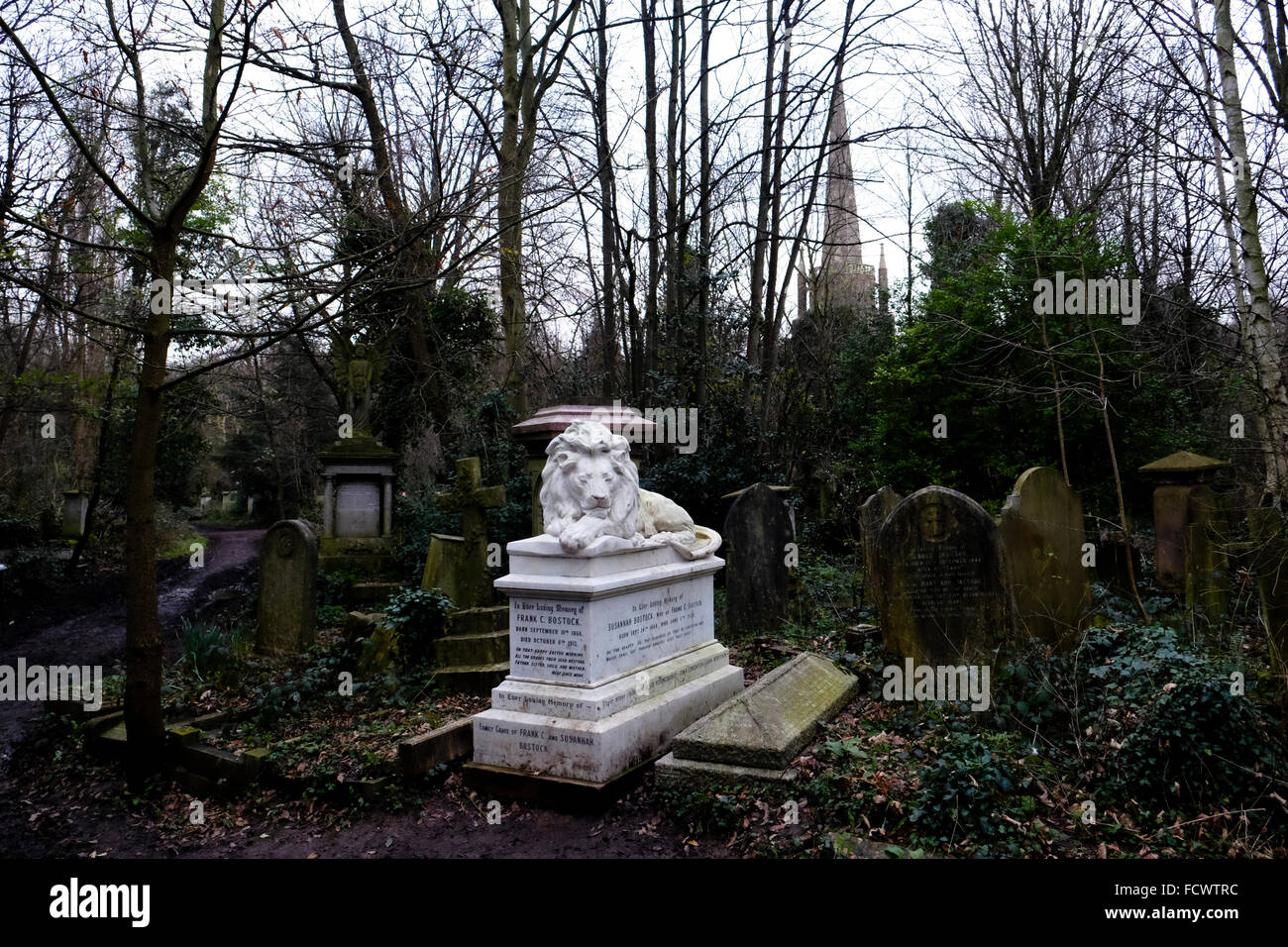 Abney Park Cemetery Stock Photo - Alamy