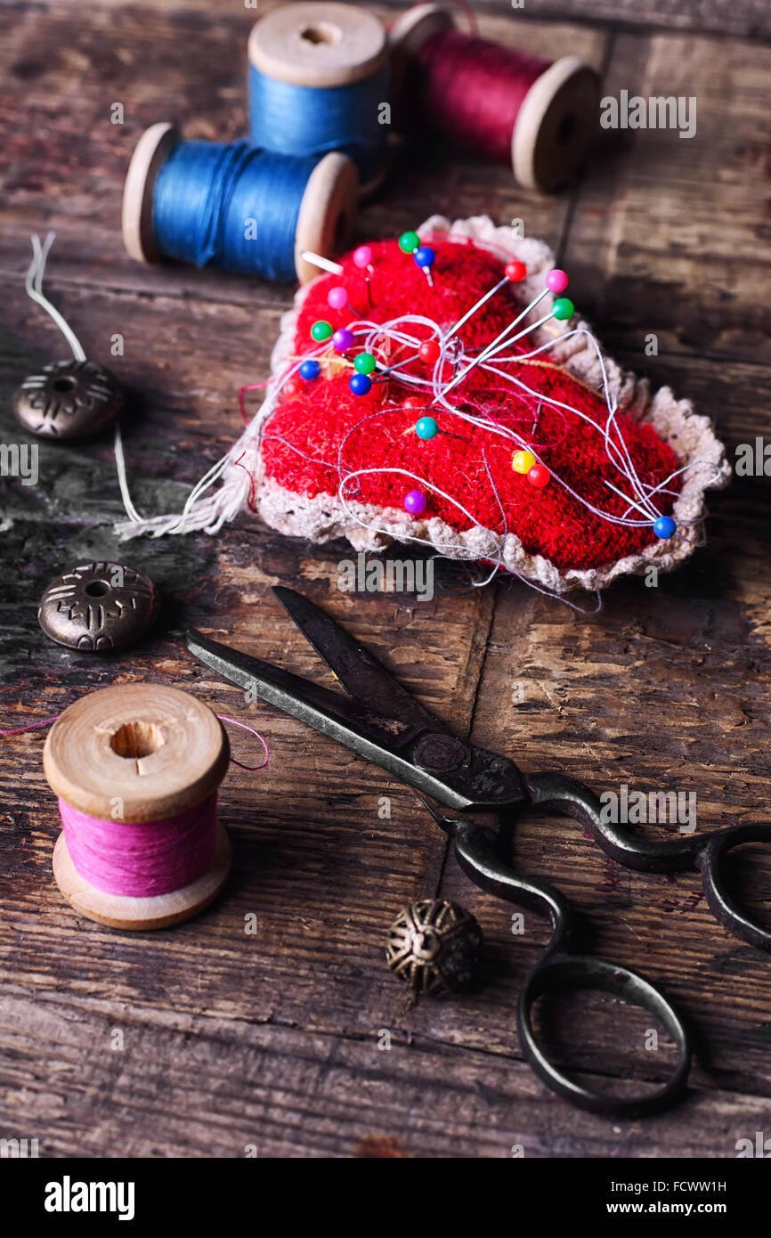 pin cushion with needles,thread and buttons for sewing on stylish ...