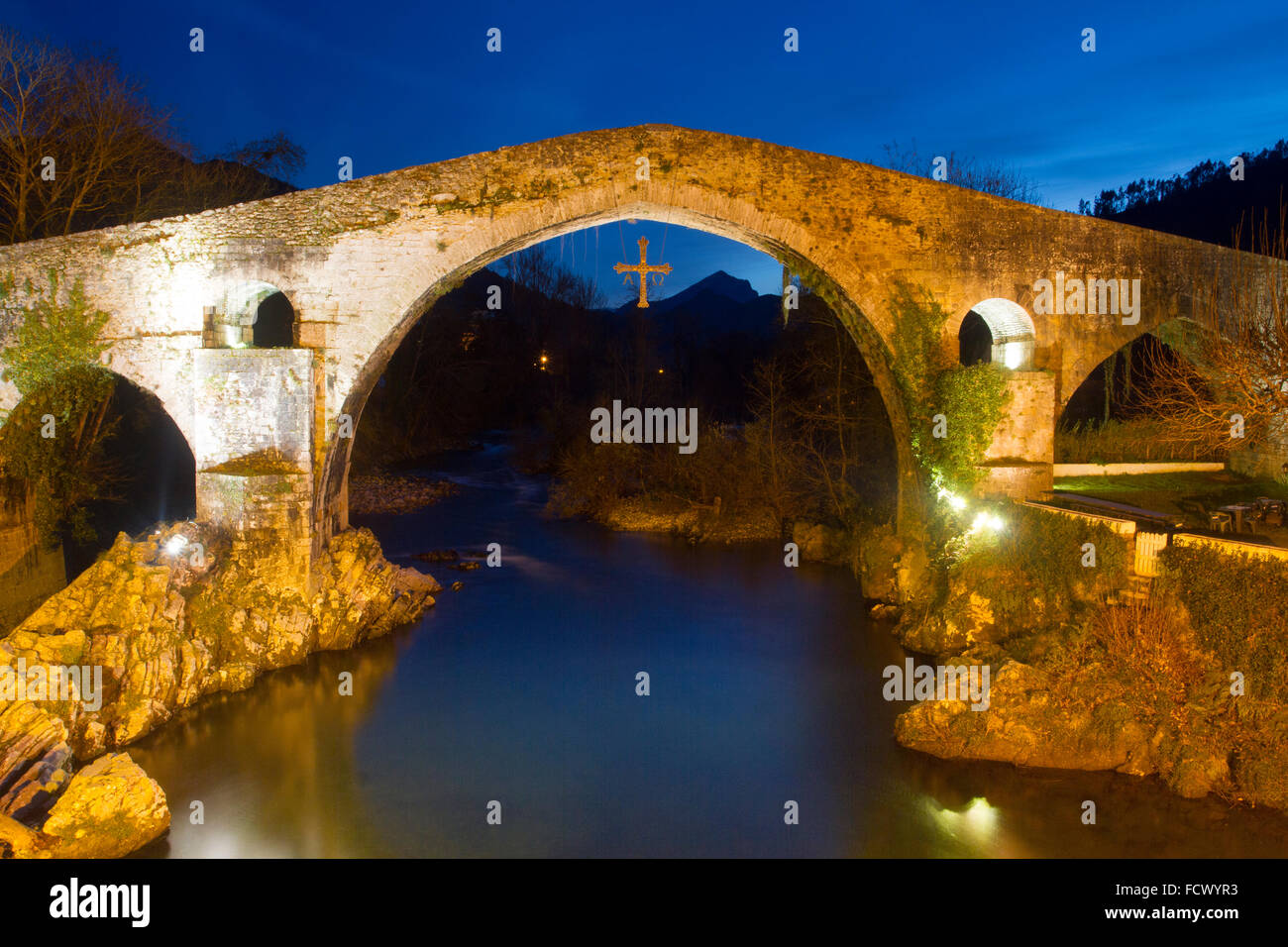 Asturias roman bridge hi-res stock photography and images - Alamy