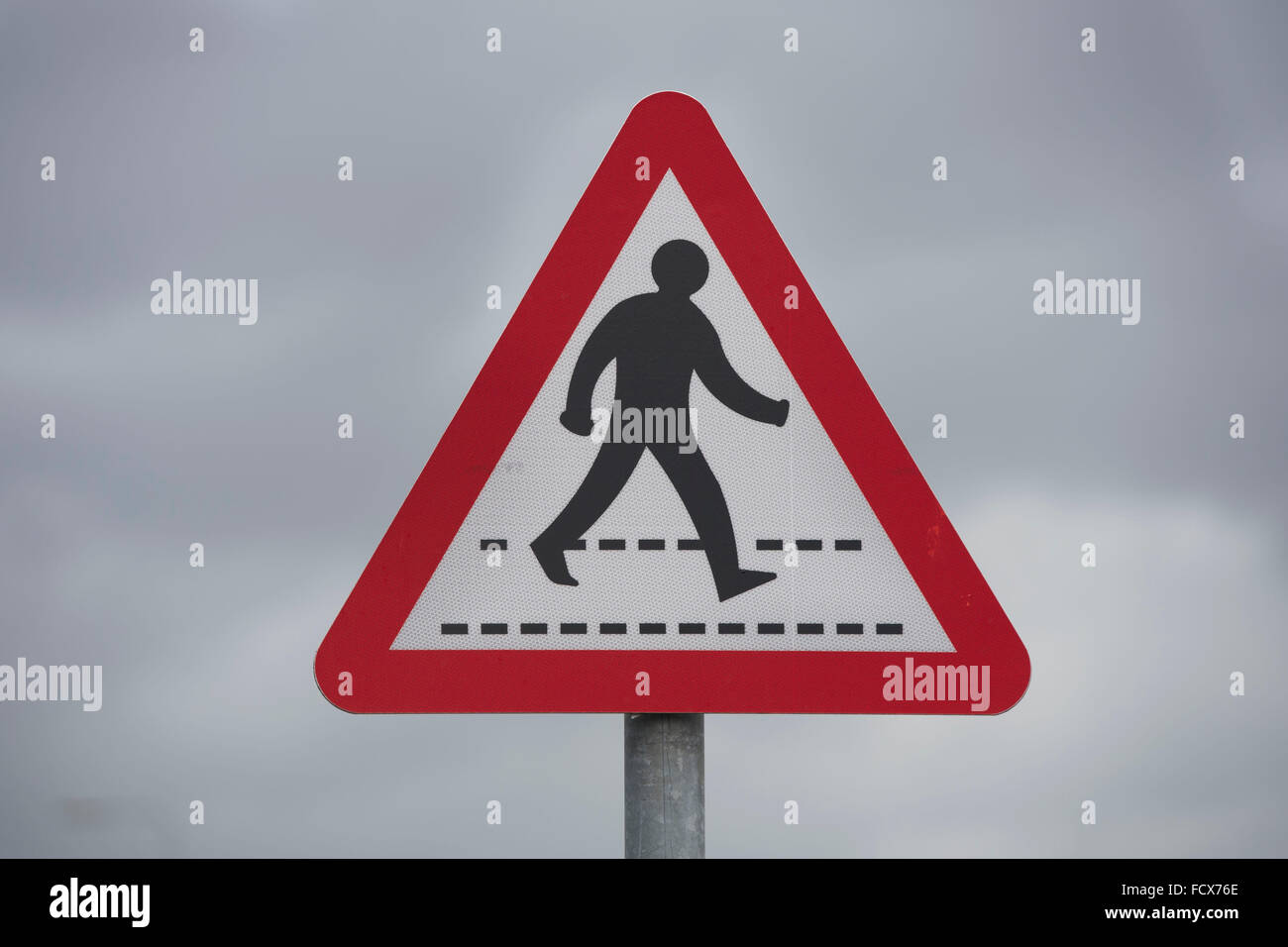 Pedestrian crossing traffic sign hi-res stock photography and images ...